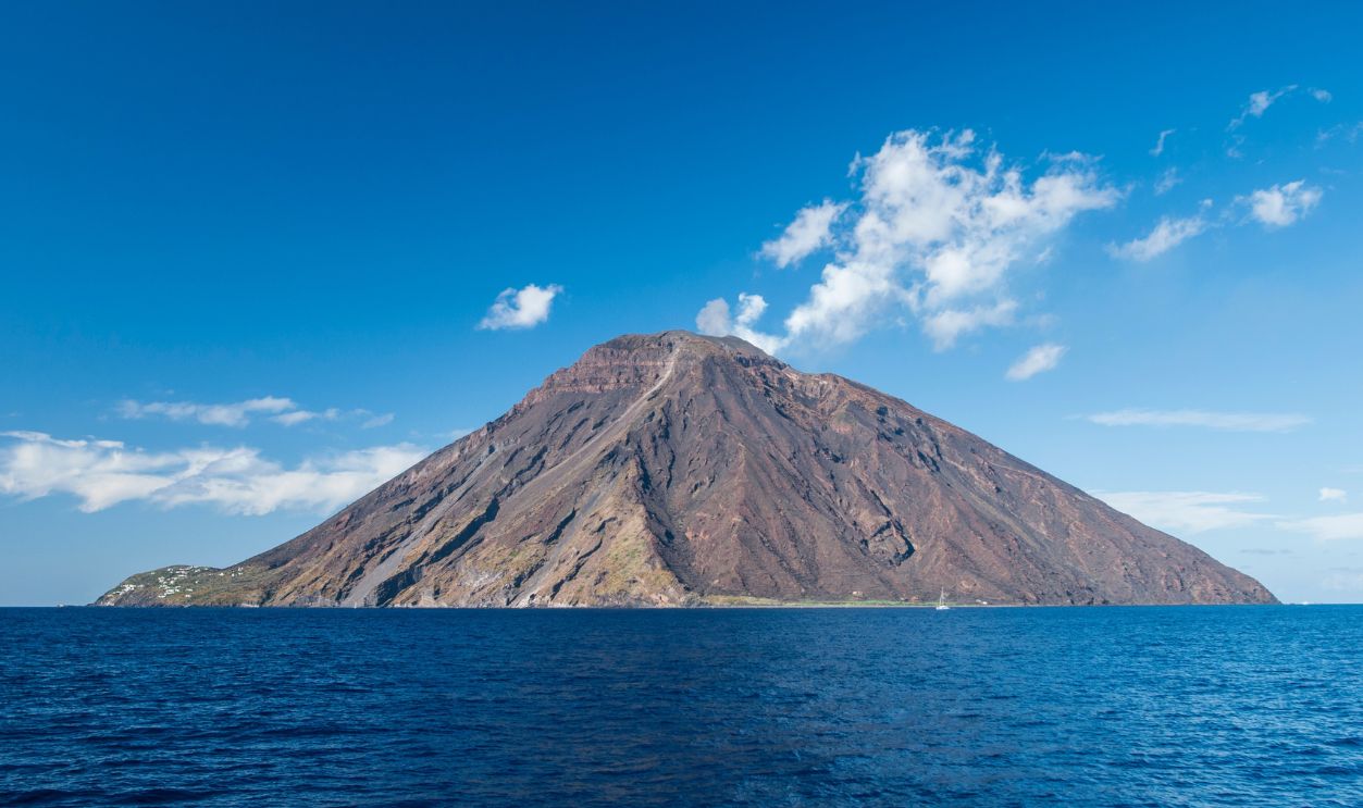 Forged From Fire: The Magnificent Birth Of Our Planet's Islands