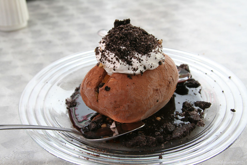 The Most Bizarre Foods You Can Eat In Every State