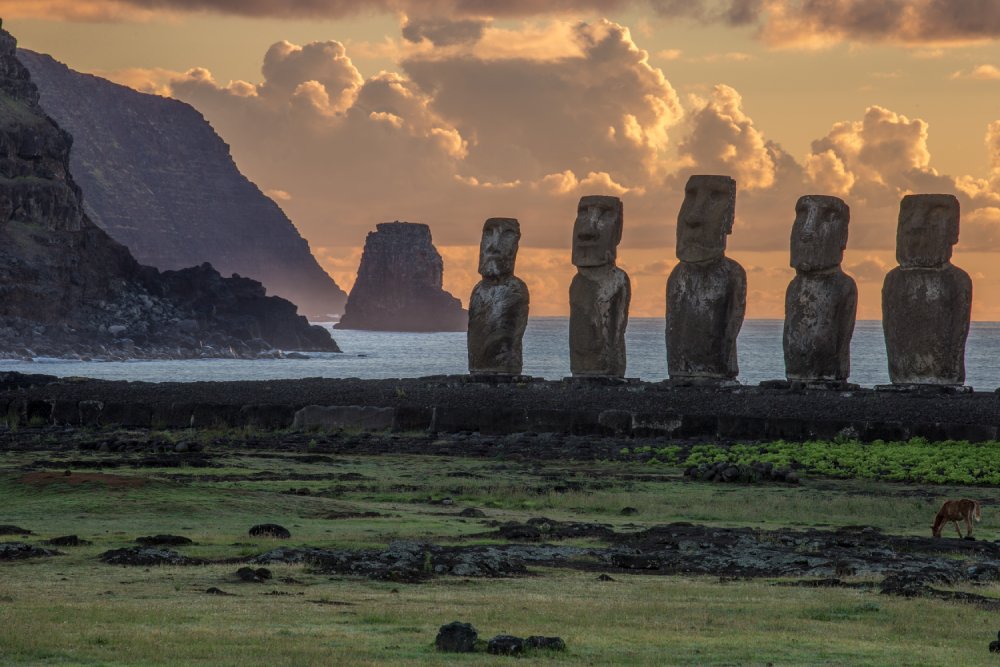 The Truth About The Mysterious Easter Island Heads
