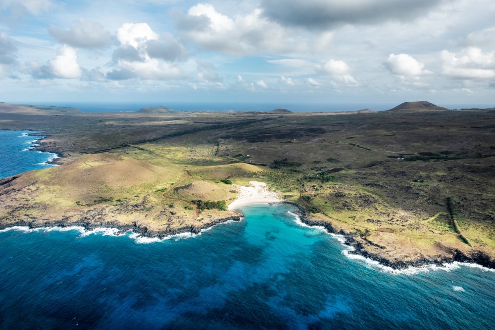 The Truth About The Mysterious Easter Island Heads