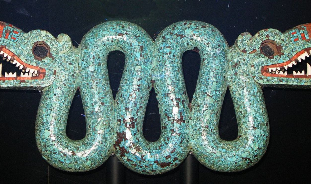 The Mystery Of The Aztec Mask And Secrets Carved In Stone