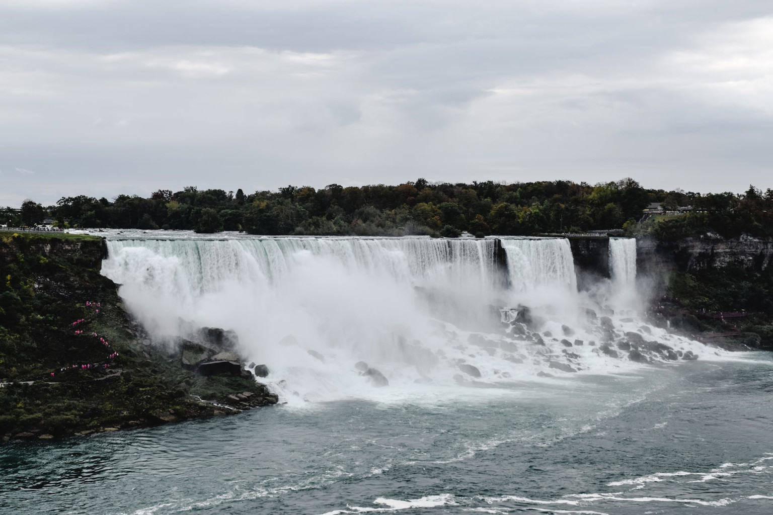 25 People Who Took the Plunge Over Niagara Falls