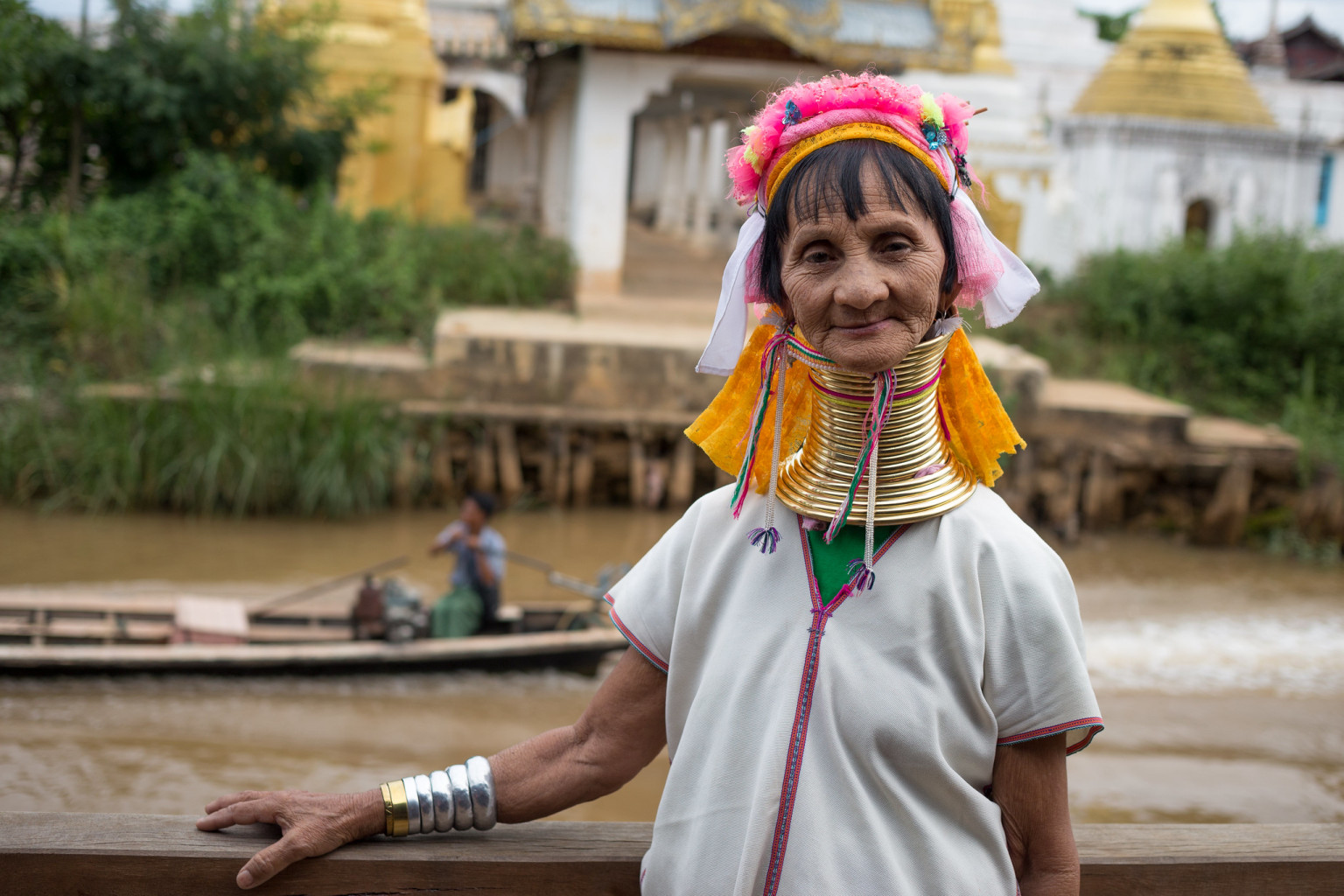 Photos Of The Kayan People, The Tribe That History Got So Wrong