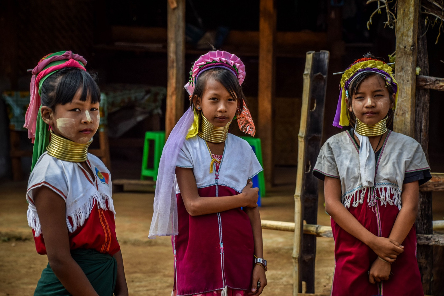 Photos Of The Kayan People, The Tribe That History Got So Wrong