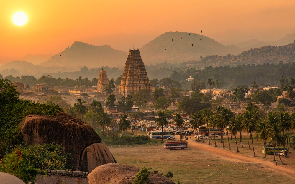20 Temples So Beautiful They Turn Worship Into Pure Art