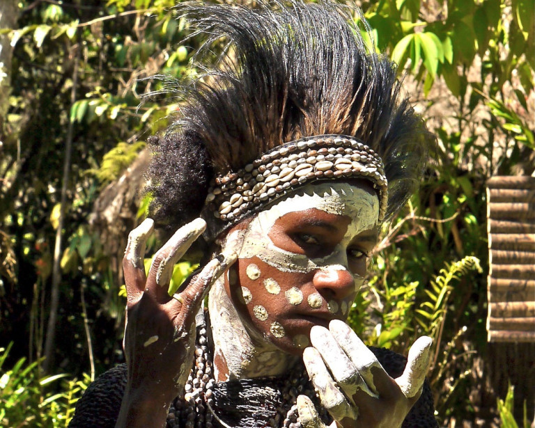 Rare Photos Of The Remote "Skeleton Tribe"