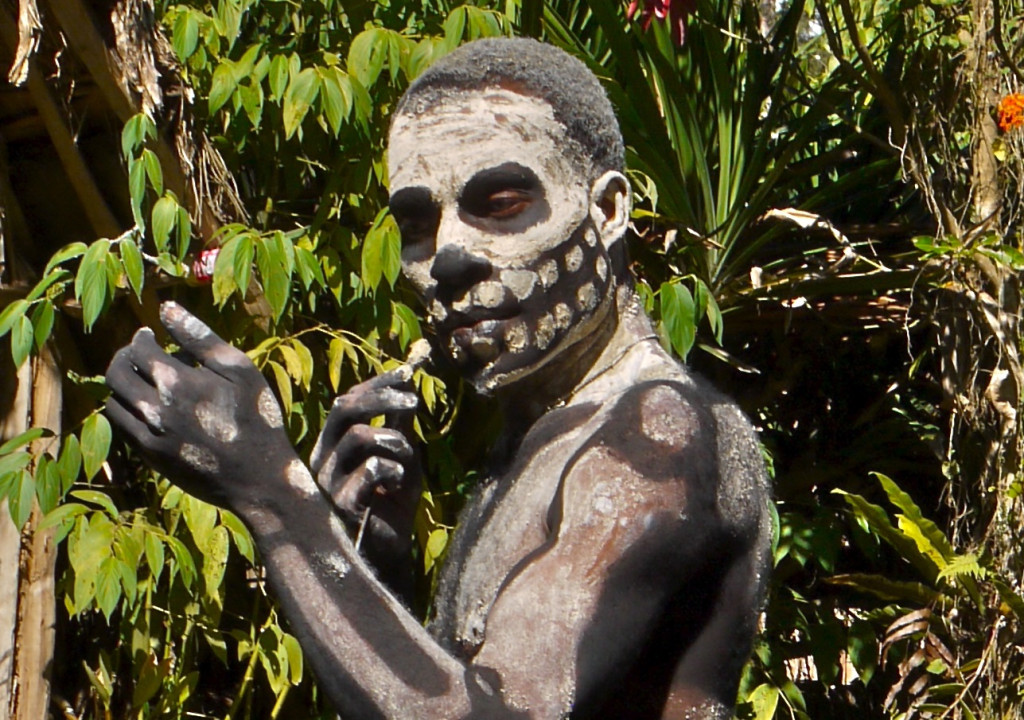 Rare Photos Of The Remote "Skeleton Tribe"