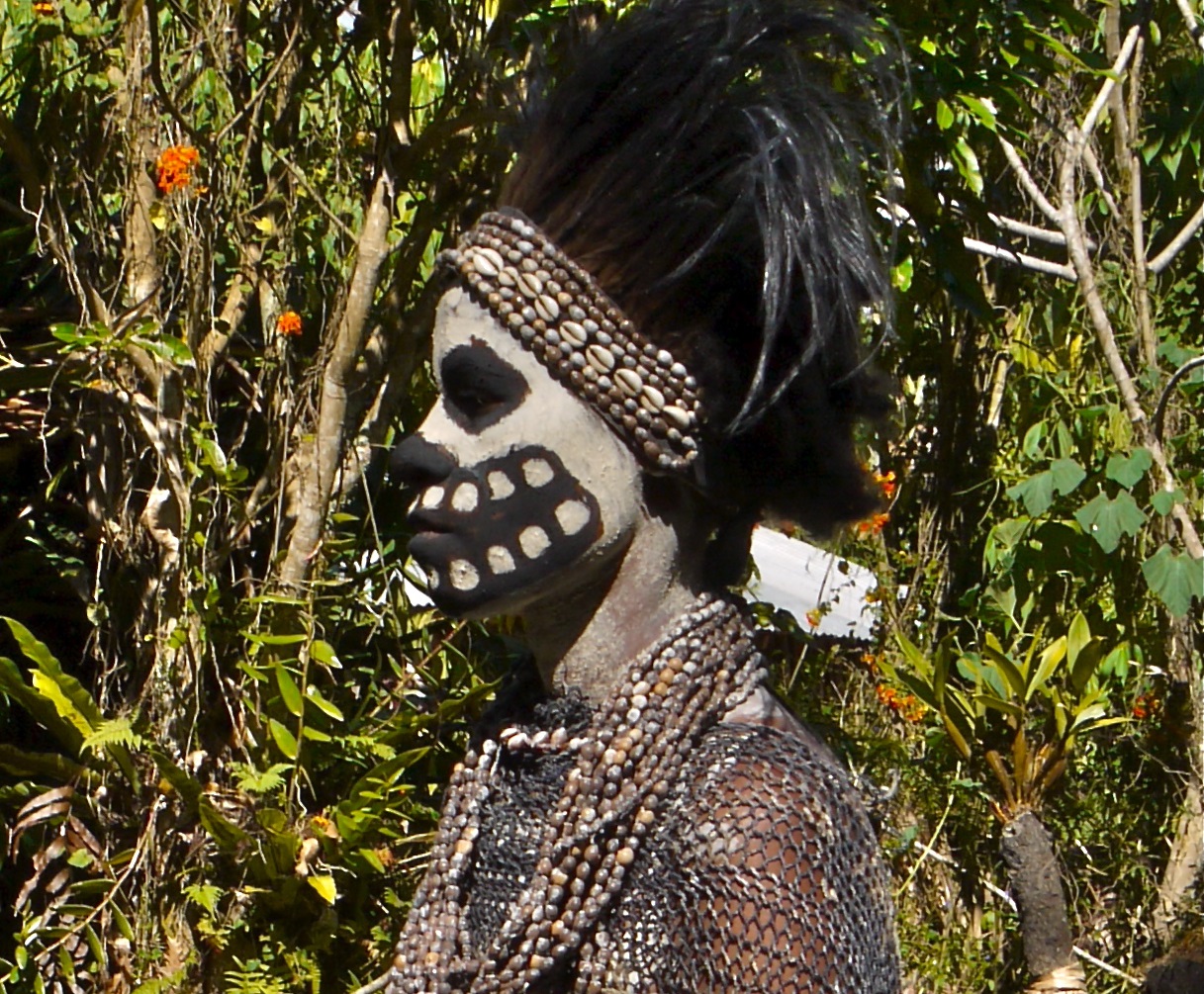 Rare Photos Of The Remote "Skeleton Tribe"