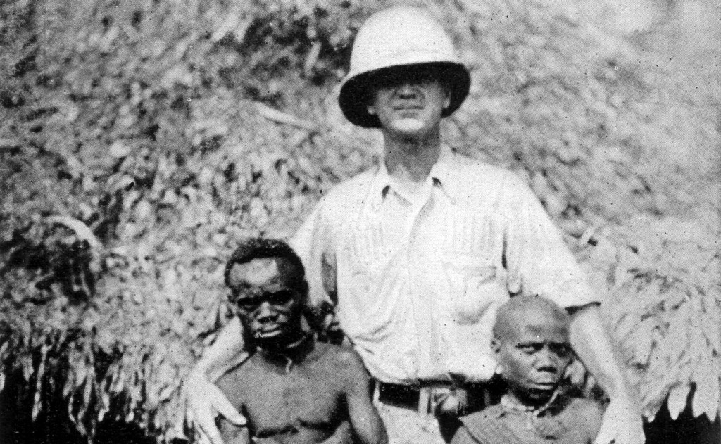 Photos Of Africa's Mysterious Rainforest Tribe