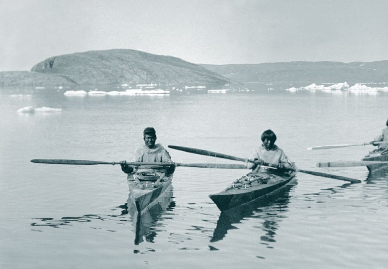 Rare Photos Of The Inuit, One Of The Most Remote Tribes In The World