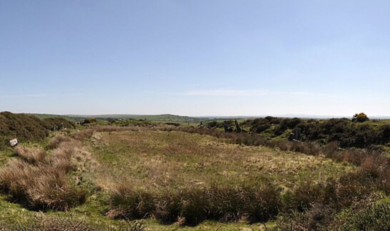 Uncovering The Neolithic Secrets Of King Arthur's Hall