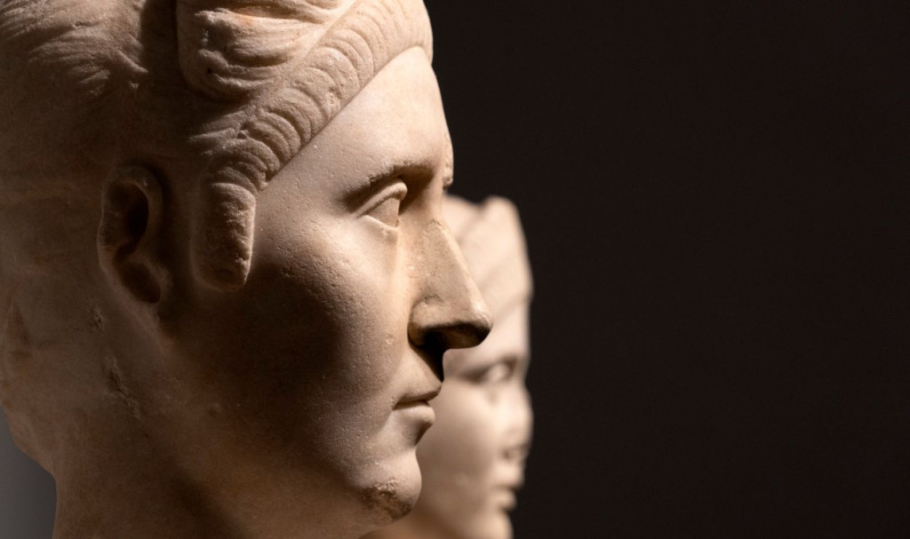 Researchers in Crimea identified the head of the marble statue of ...