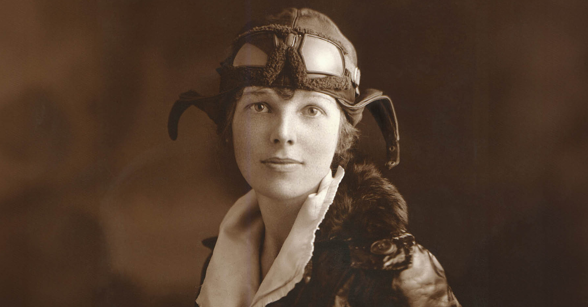 The Life And History Of American Aviator: Amelia Earhart
