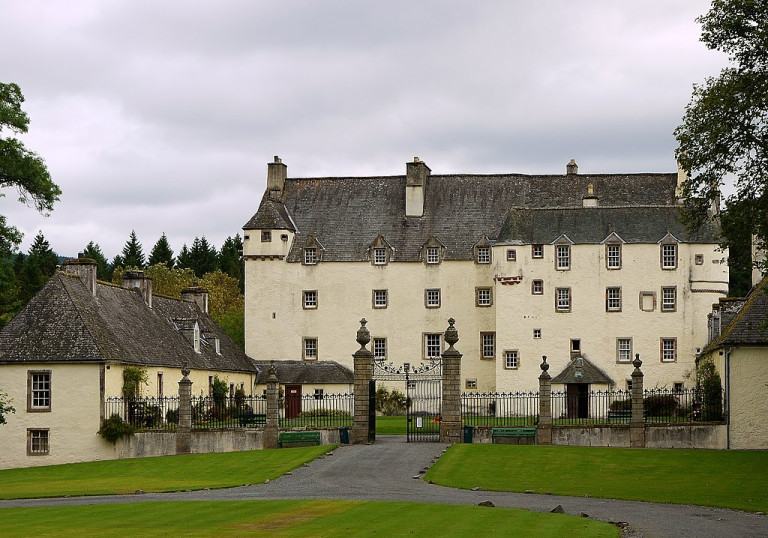 The Oldest Buildings In Europe That Still Stand