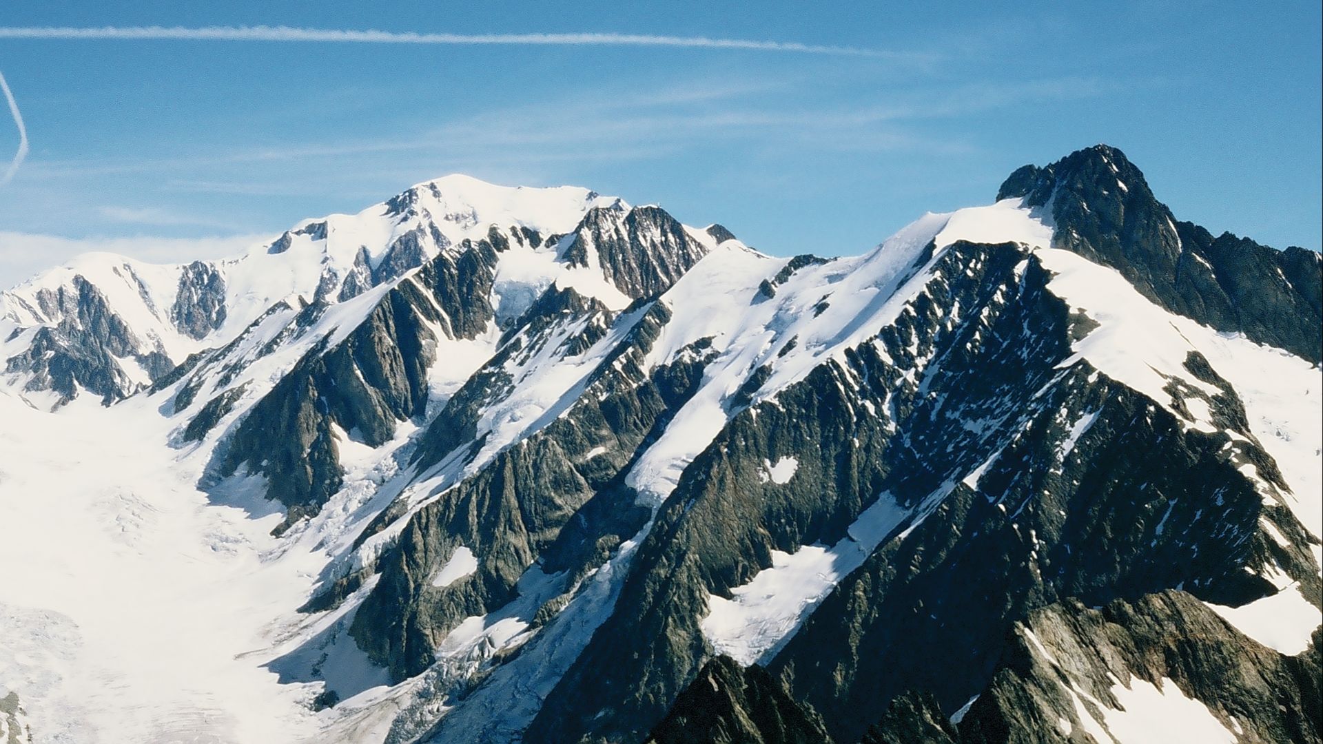 Best Reasons To Fall In Love With Aosta Valley’s Alpine Beauty