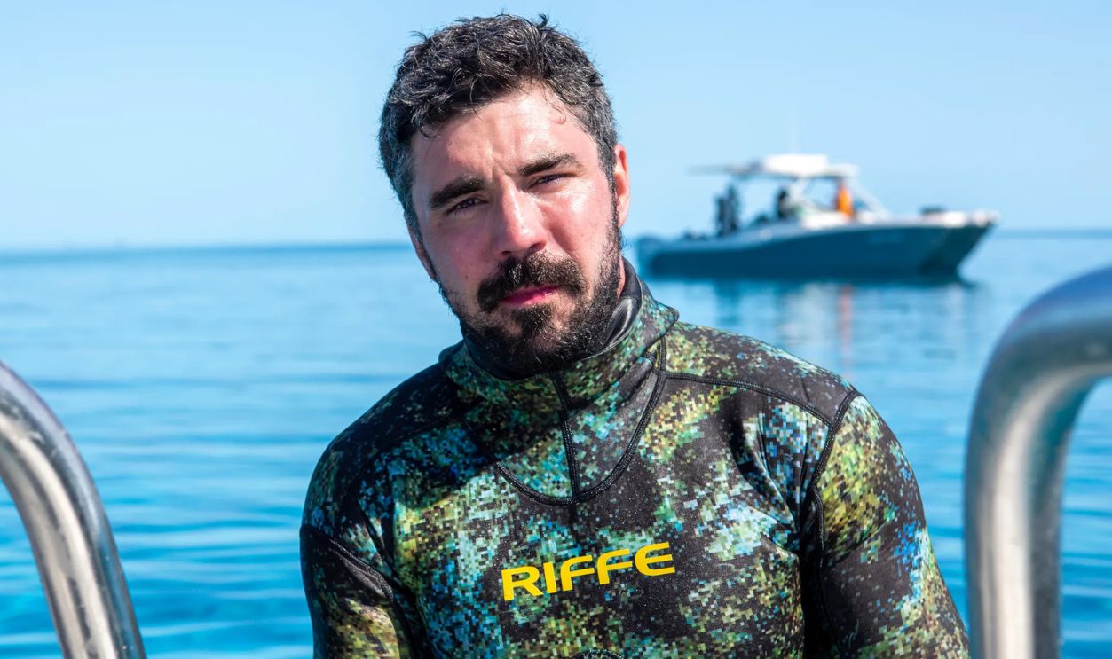 Scientists Are Stunned By Two Right Whales Who Defied Every Migration ...