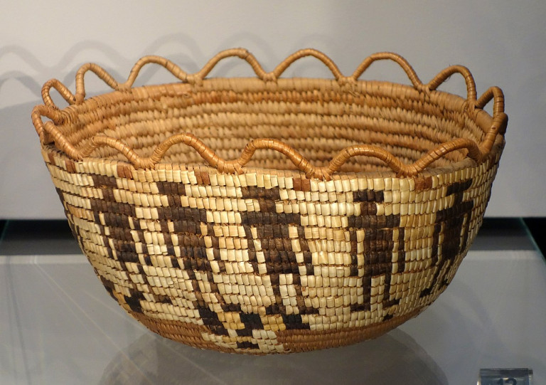 The Yakama: People Of The River