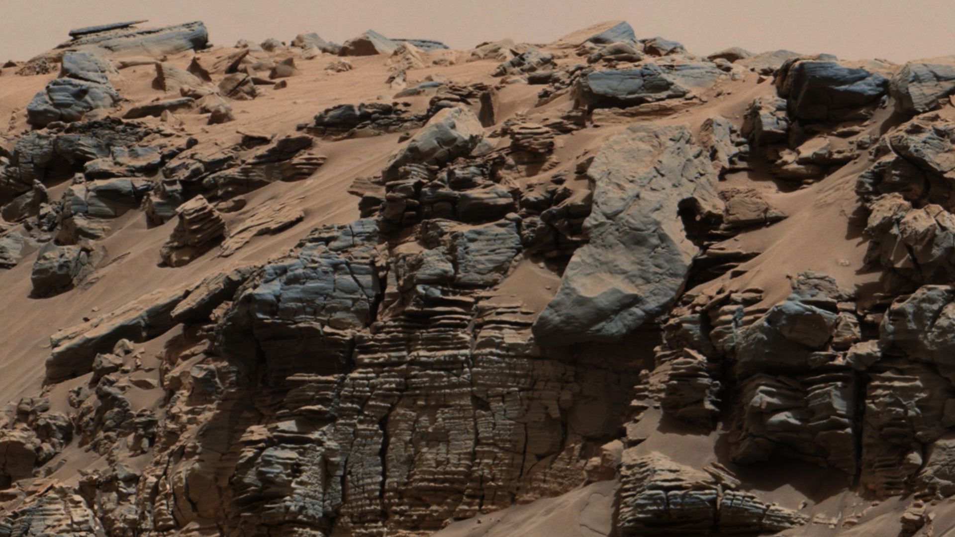 25 Strange Mars Discoveries That Baffled Experts And Sparked Curiosity