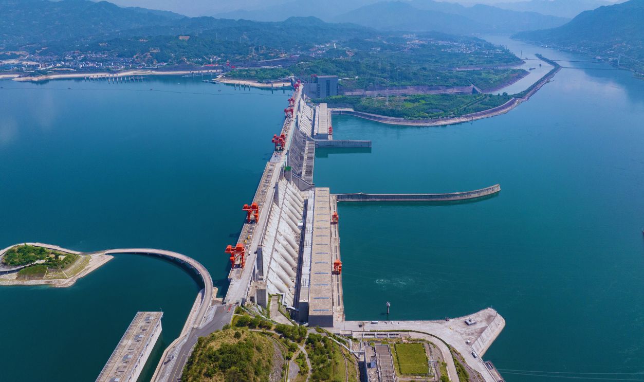 The Chinese Three Gorges Dam Might Be One Of The Reasons Earth Spins A ...