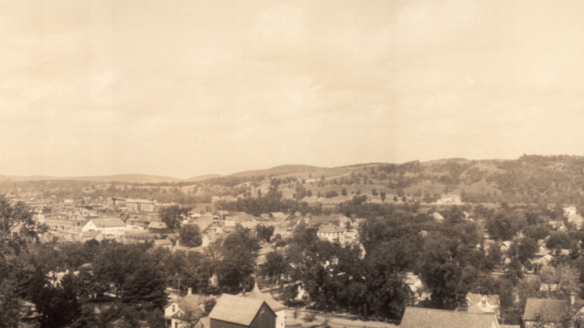 Pictures Of What Small-Town America Looked Like In The 1800s And 1900s