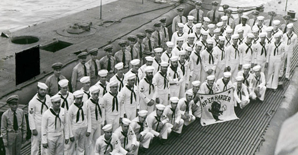 After a record-setting streak of submarine kills, the USS Harder ...