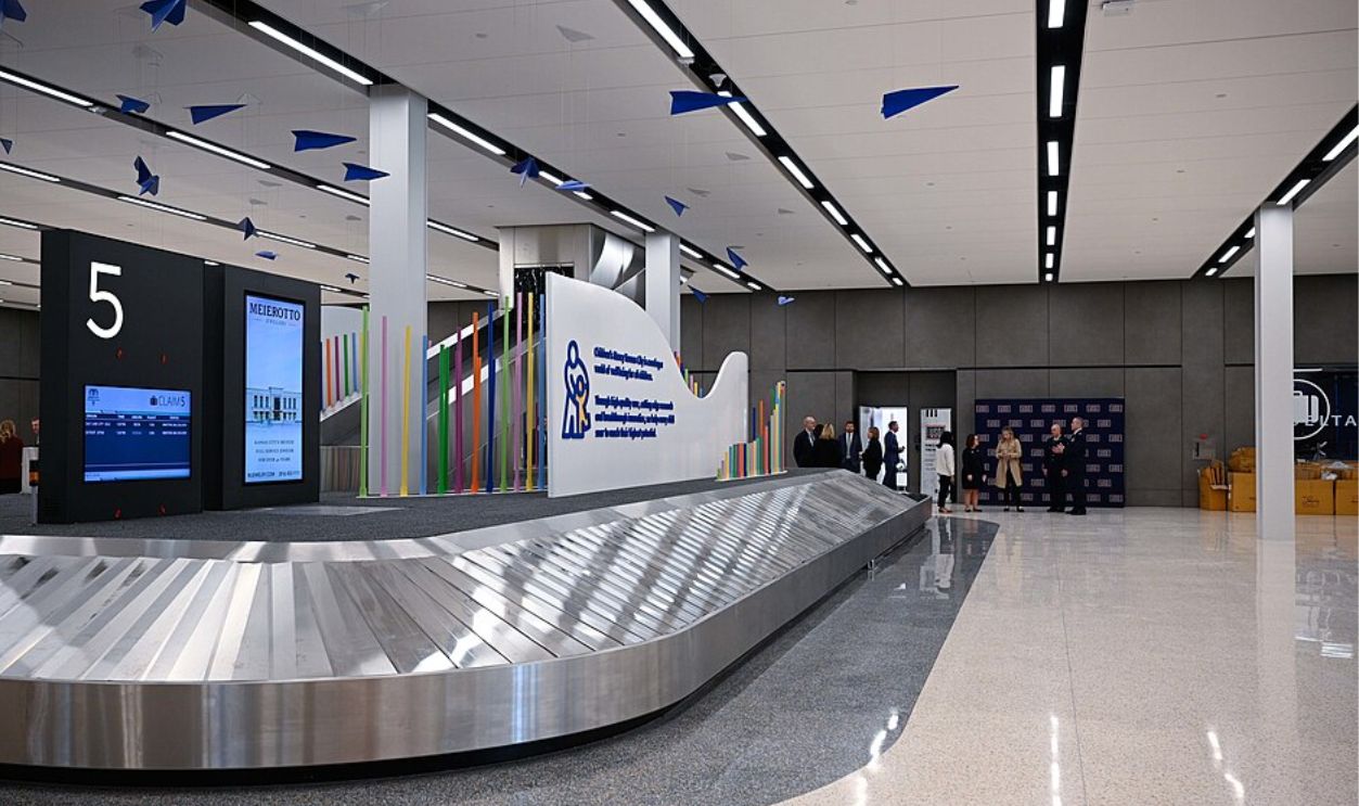Ranking The Worst Airports In America, According To Travelers