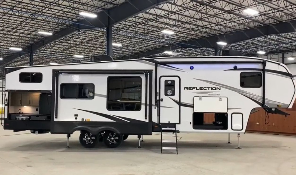 Modern RV Designs So Cool, You’ll Want To Move In For Good