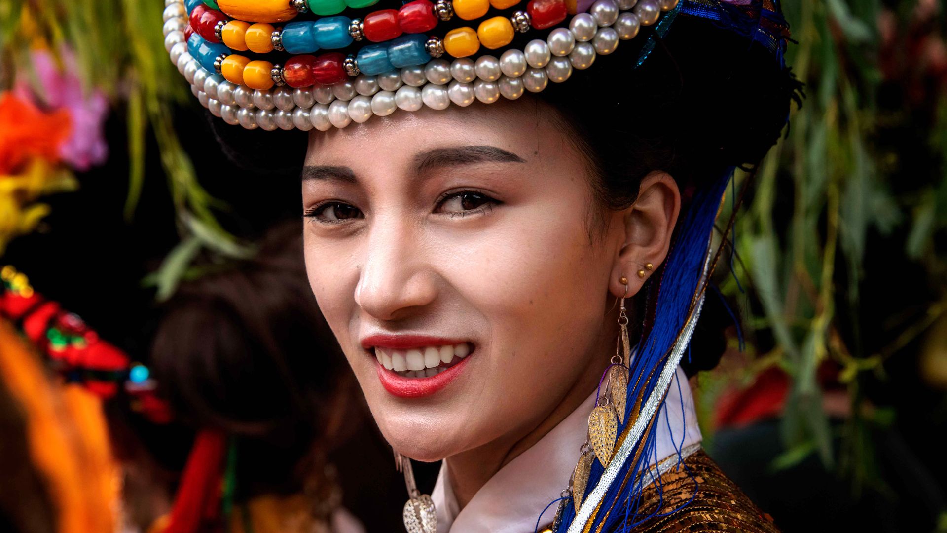 Photos Of The East Asian Tribe That Turns Gender Roles Upside Down