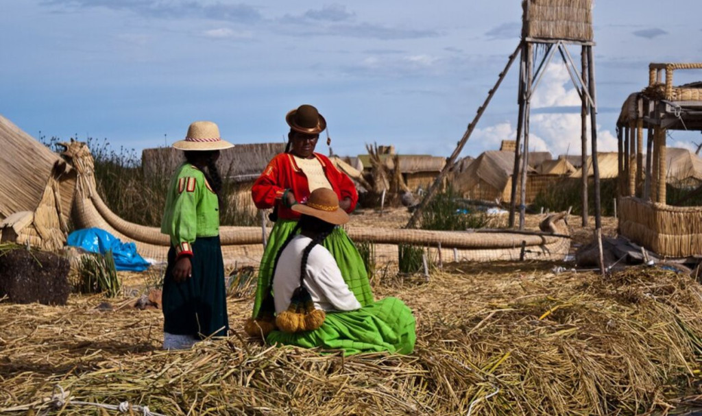Photos Of The Tribe That Still Builds Floating Villages