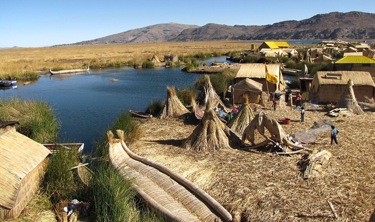 Photos Of The Tribe That Still Builds Floating Villages