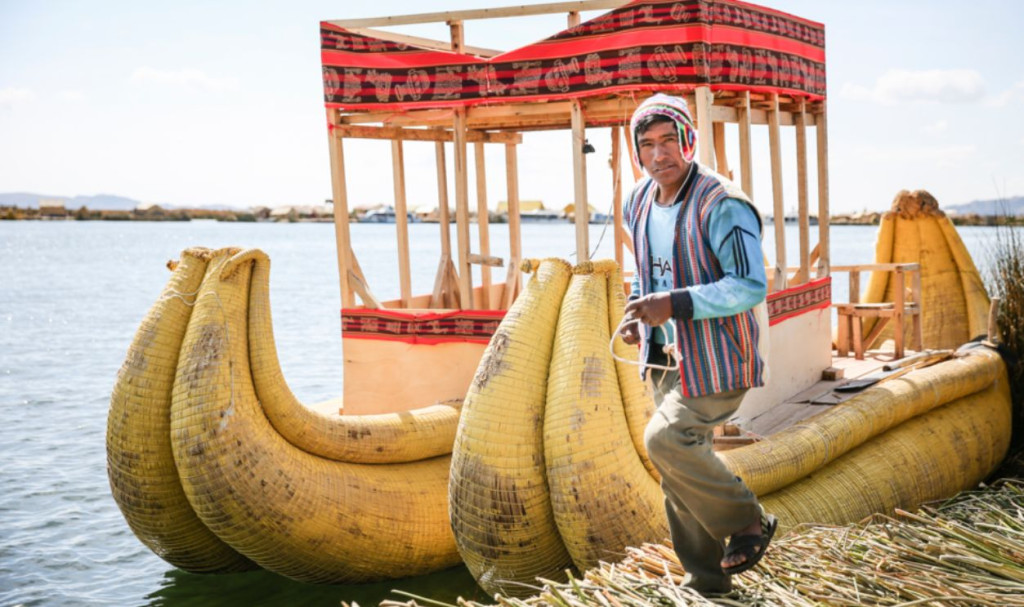 Photos Of The Tribe That Still Builds Floating Villages