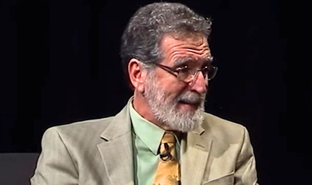 After a 630-foot sinkhole opened up in China, the first explorers to ...