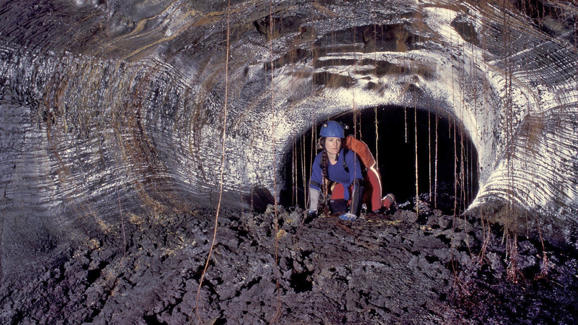 Archaeologists in a cave in the Czech Republic found pieces of a ...